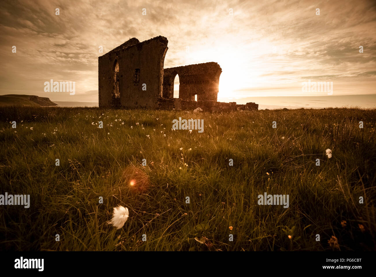 Historical scotland isle of skye hi-res stock photography and images ...