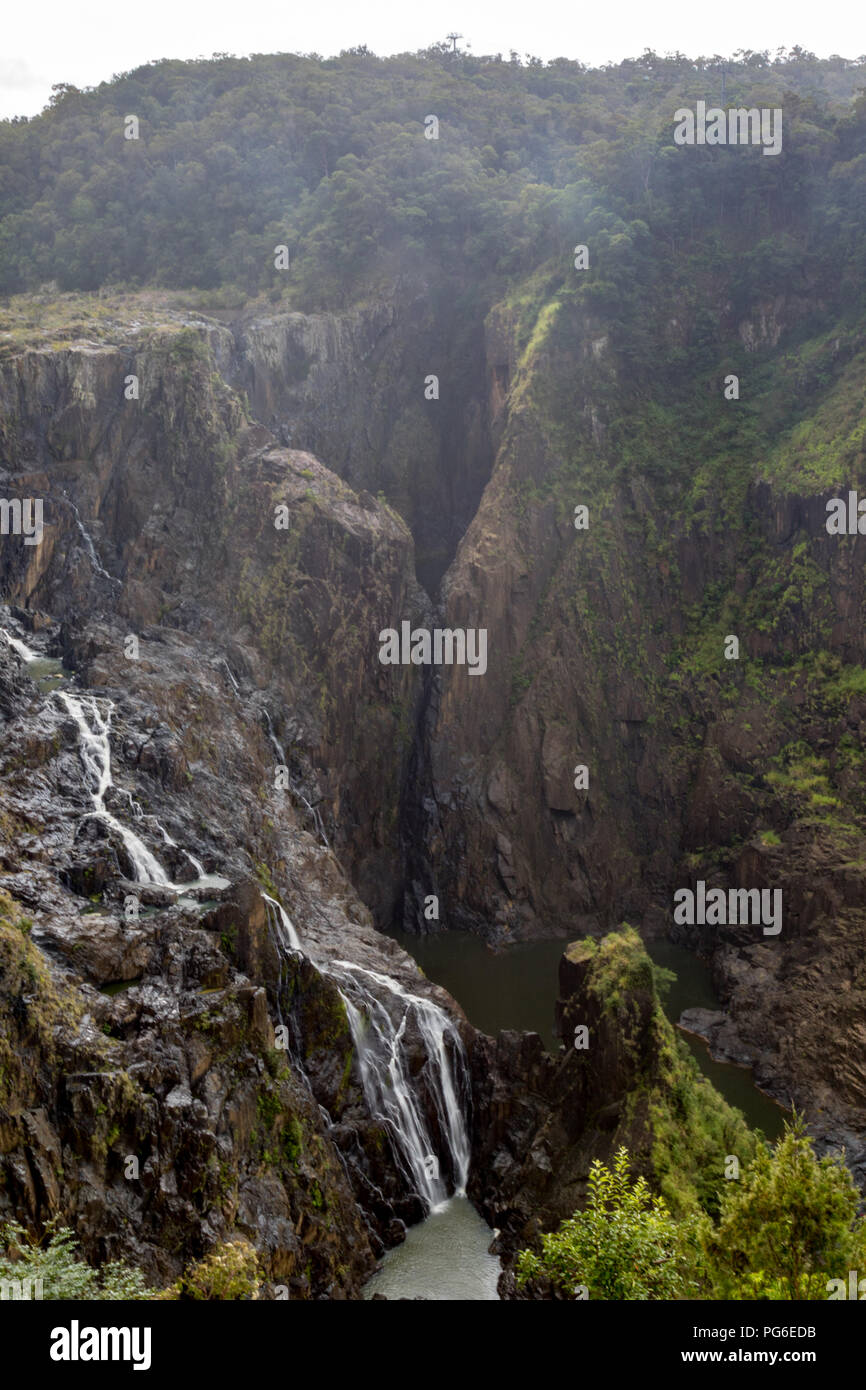 Waterfall flowing over rocks at Barron Falls Gorge Stock Photo - Alamy