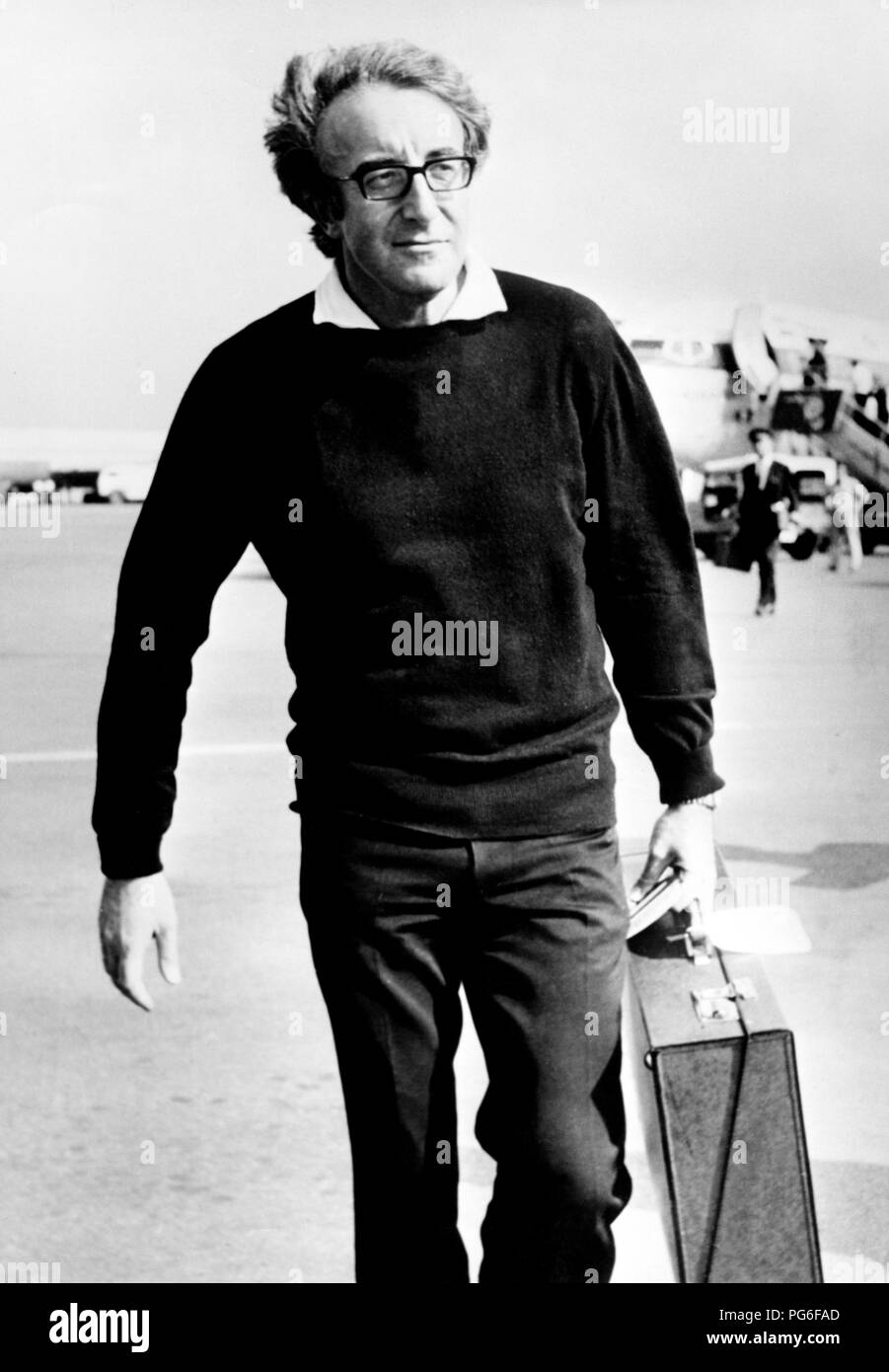 Spectacles actor hi-res stock photography and images - Alamy