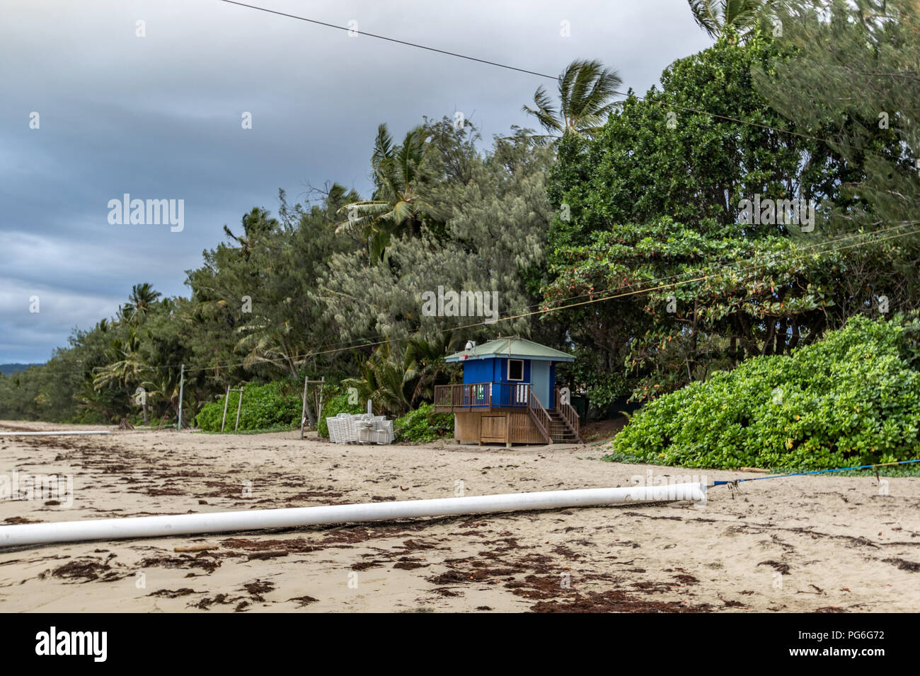 Stinger sign hi-res stock photography and images - Alamy