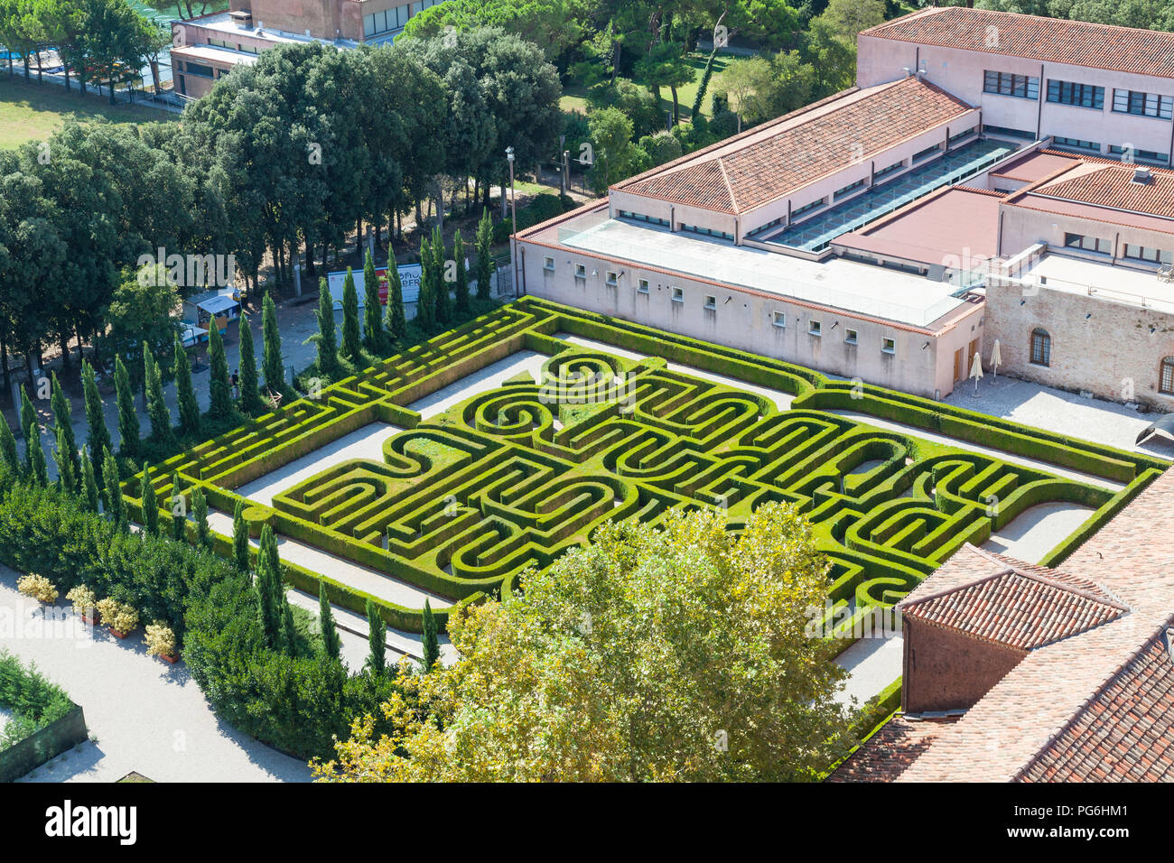 Borges labyrinth hi-res stock photography and images - Alamy