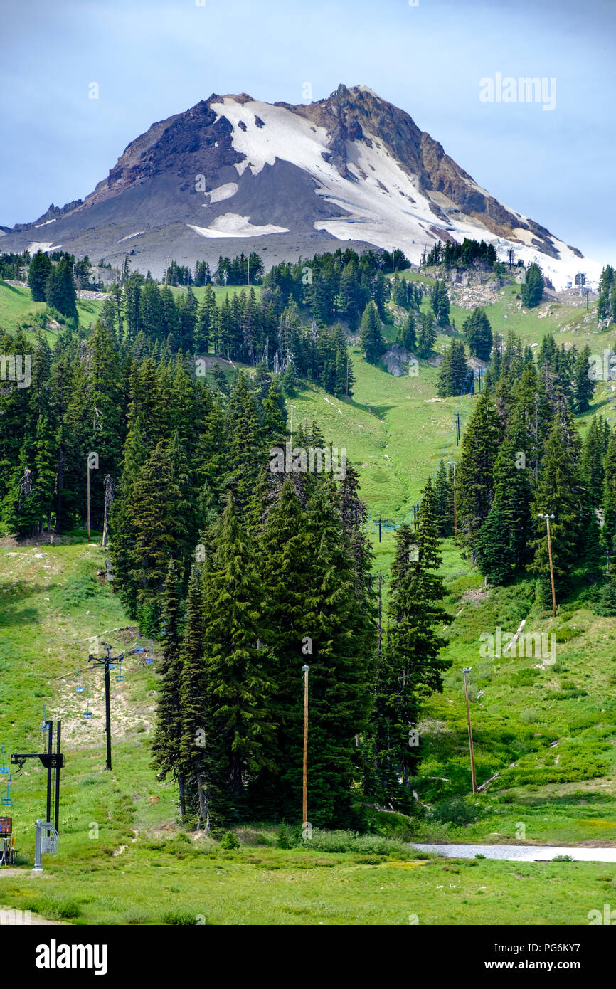 Mount hood meadows oregon hi-res stock photography and images - Alamy