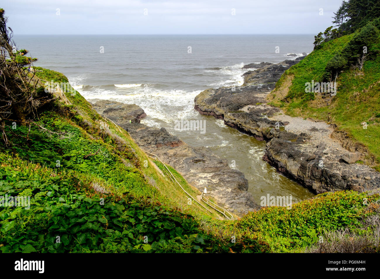 Devil's Churn at Cape Perpetua scenic area, Oregon, USA Stock Photo - Alamy