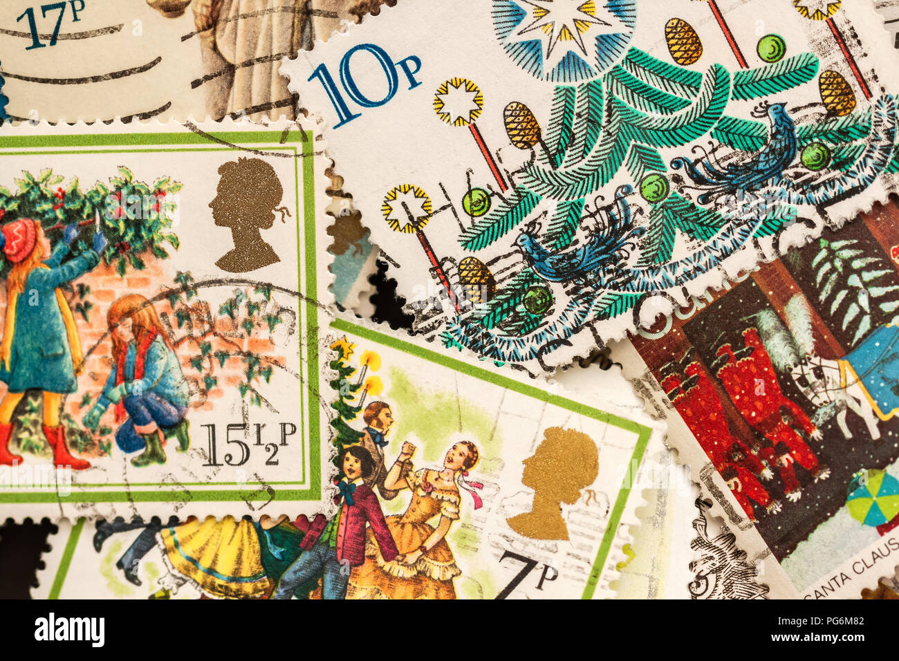 Foreign postage stamp hi-res stock photography and images - Alamy