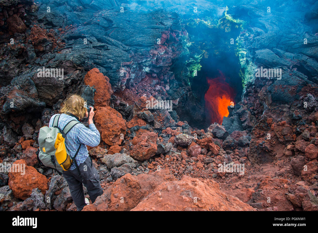 Magma hi-res stock photography and images - Alamy