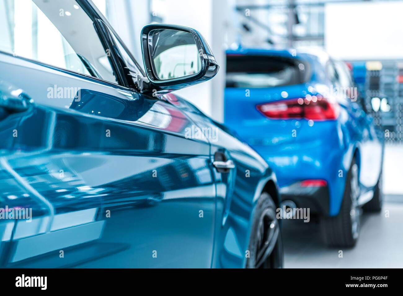 Awaiting clients hi-res stock photography and images - Alamy