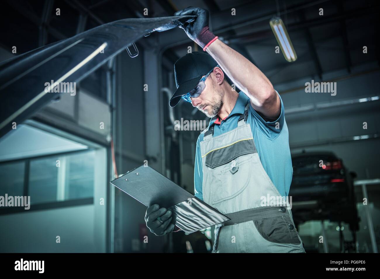 Vehicle inspection hi-res stock photography and images - Alamy