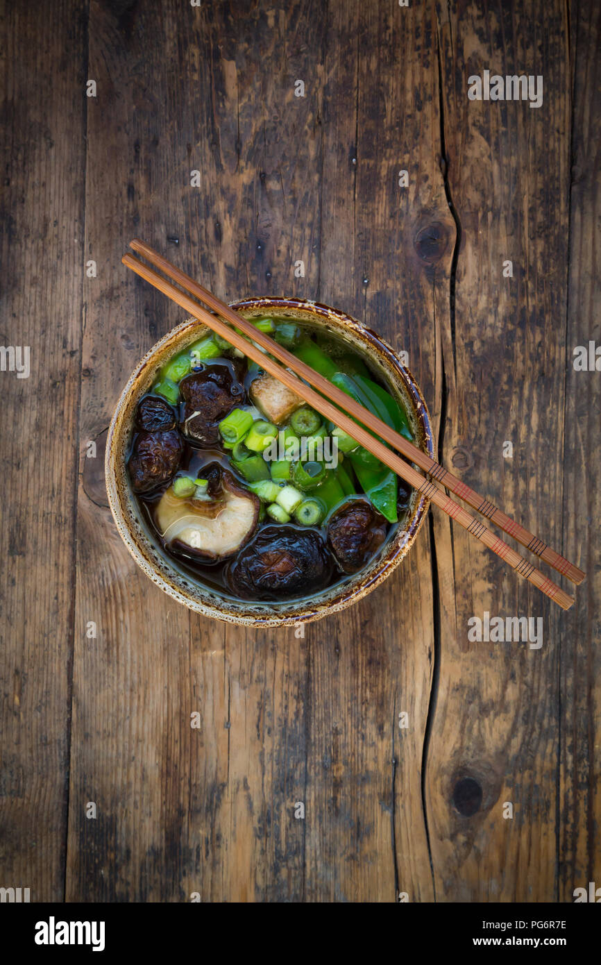 Japanese miso soup sugar peas hi-res stock photography and images - Alamy
