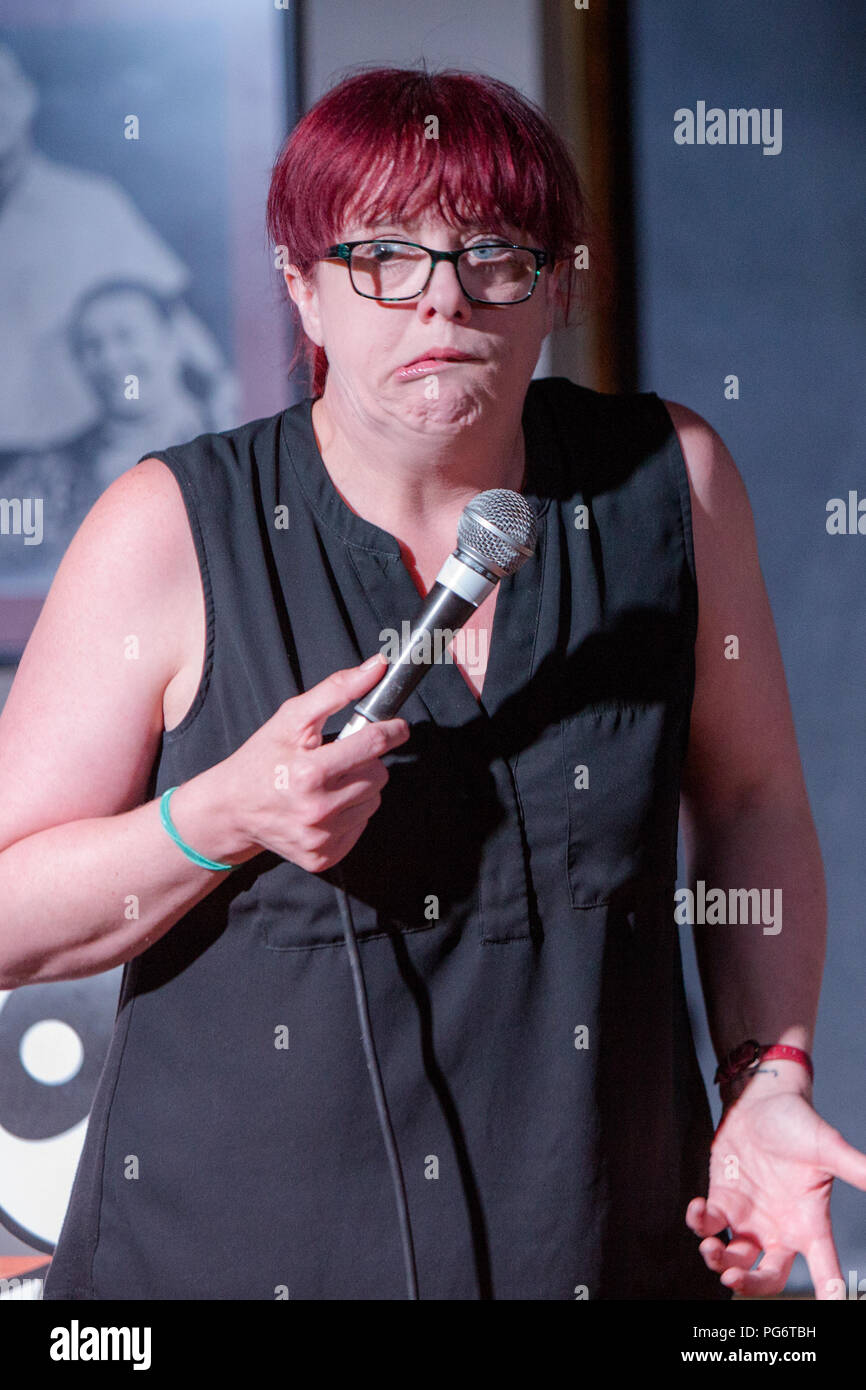 Angela barnes hi-res stock photography and images - Alamy