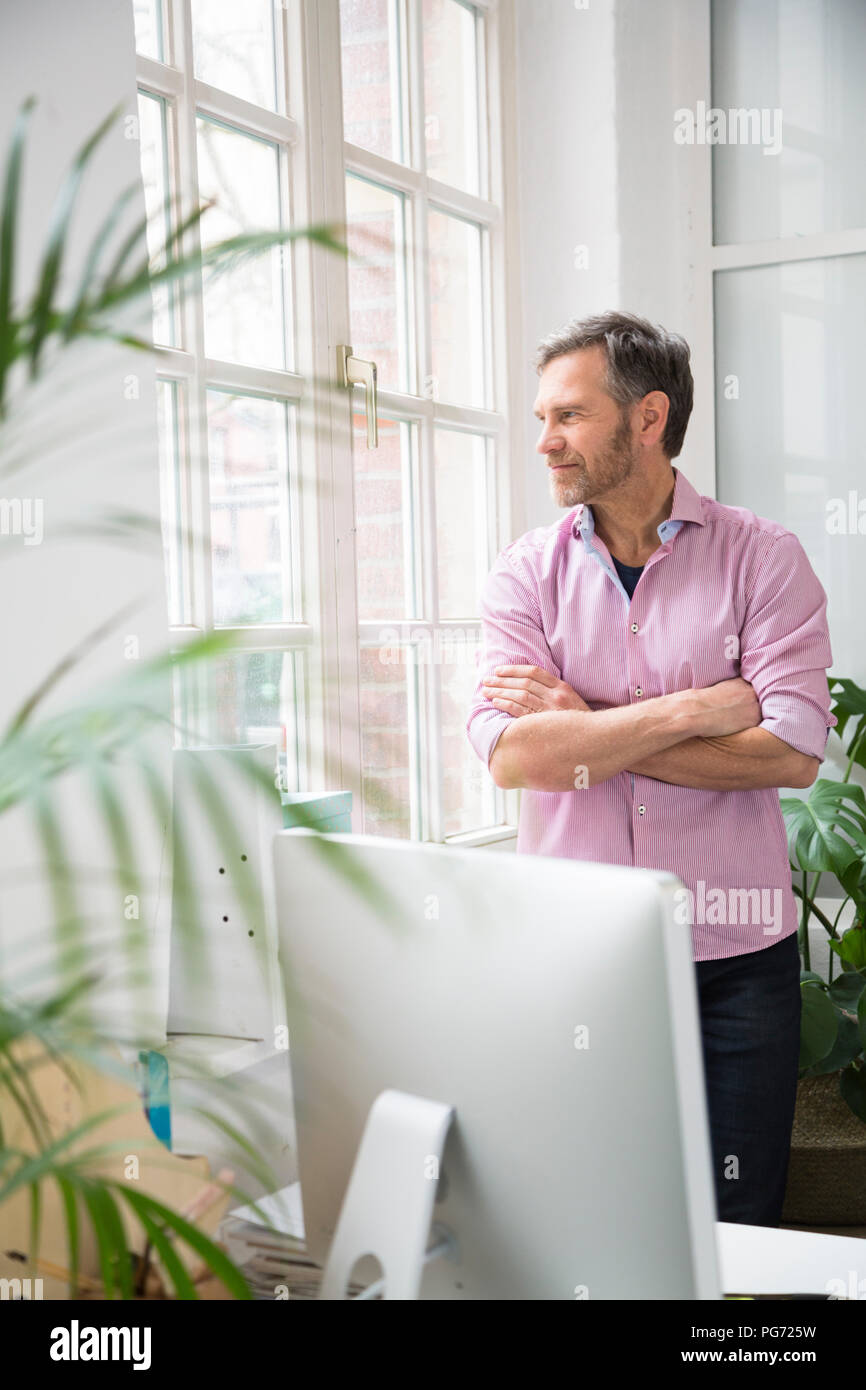 Windows and rooms in the interior hi-res stock photography and images ...