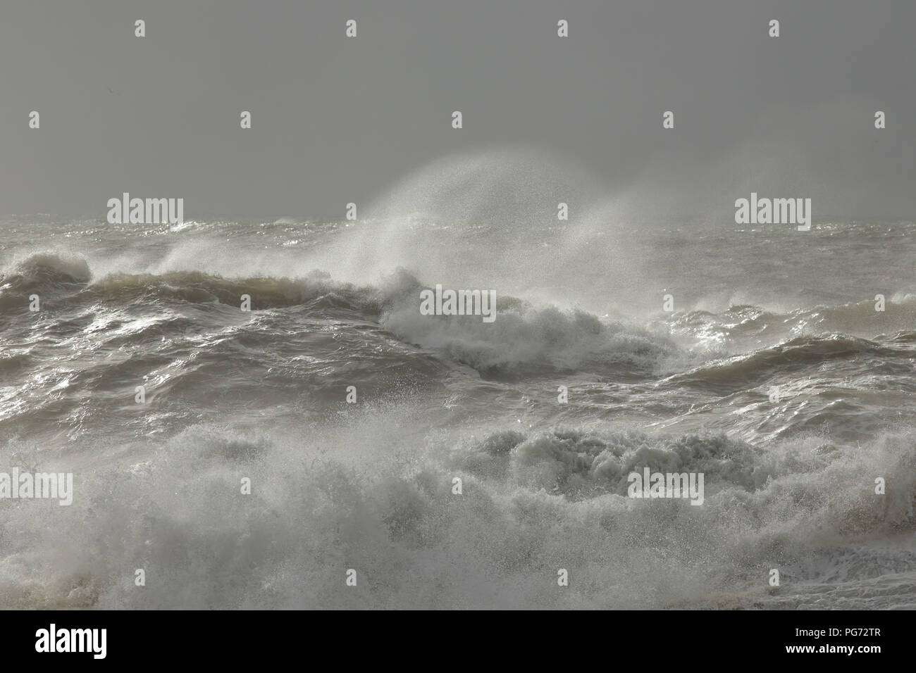 Portugal beach interesting rocks hi-res stock photography and images ...