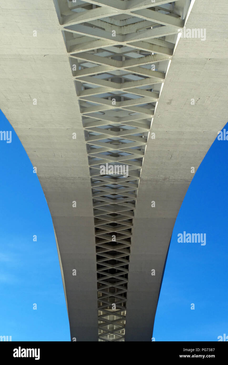 Reinforced concrete arch bridge hi-res stock photography and images - Alamy