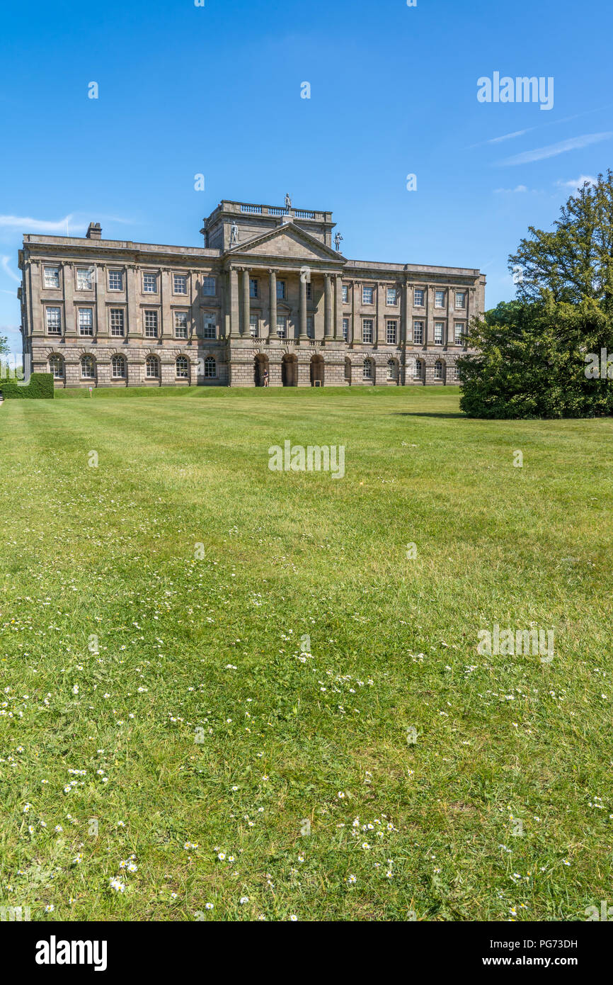 Lyme House at Lyme Park Cheshire in spring sunshine Stock Photo - Alamy