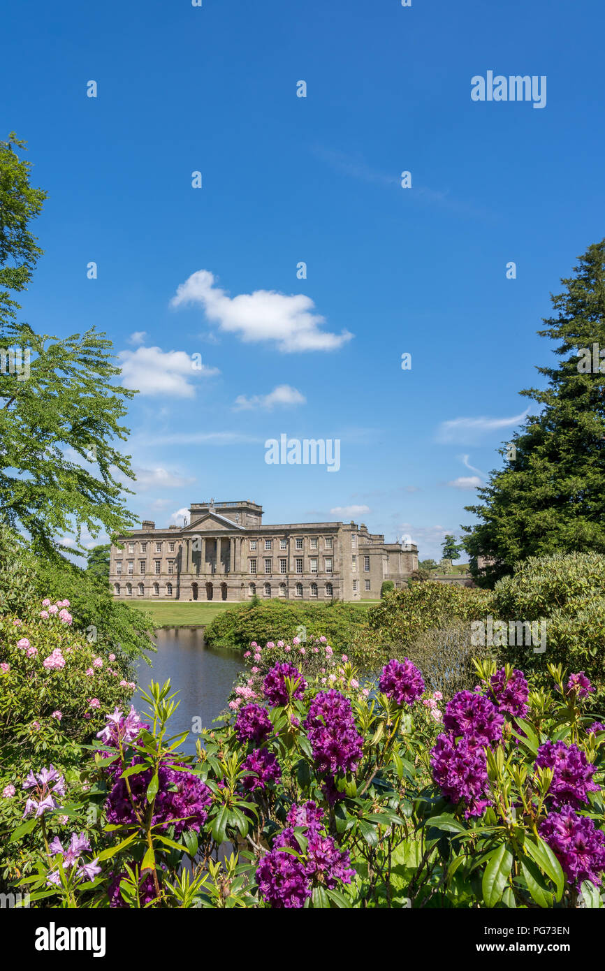 Lyme House at Lyme Park Cheshire in spring sunshine Stock Photo - Alamy