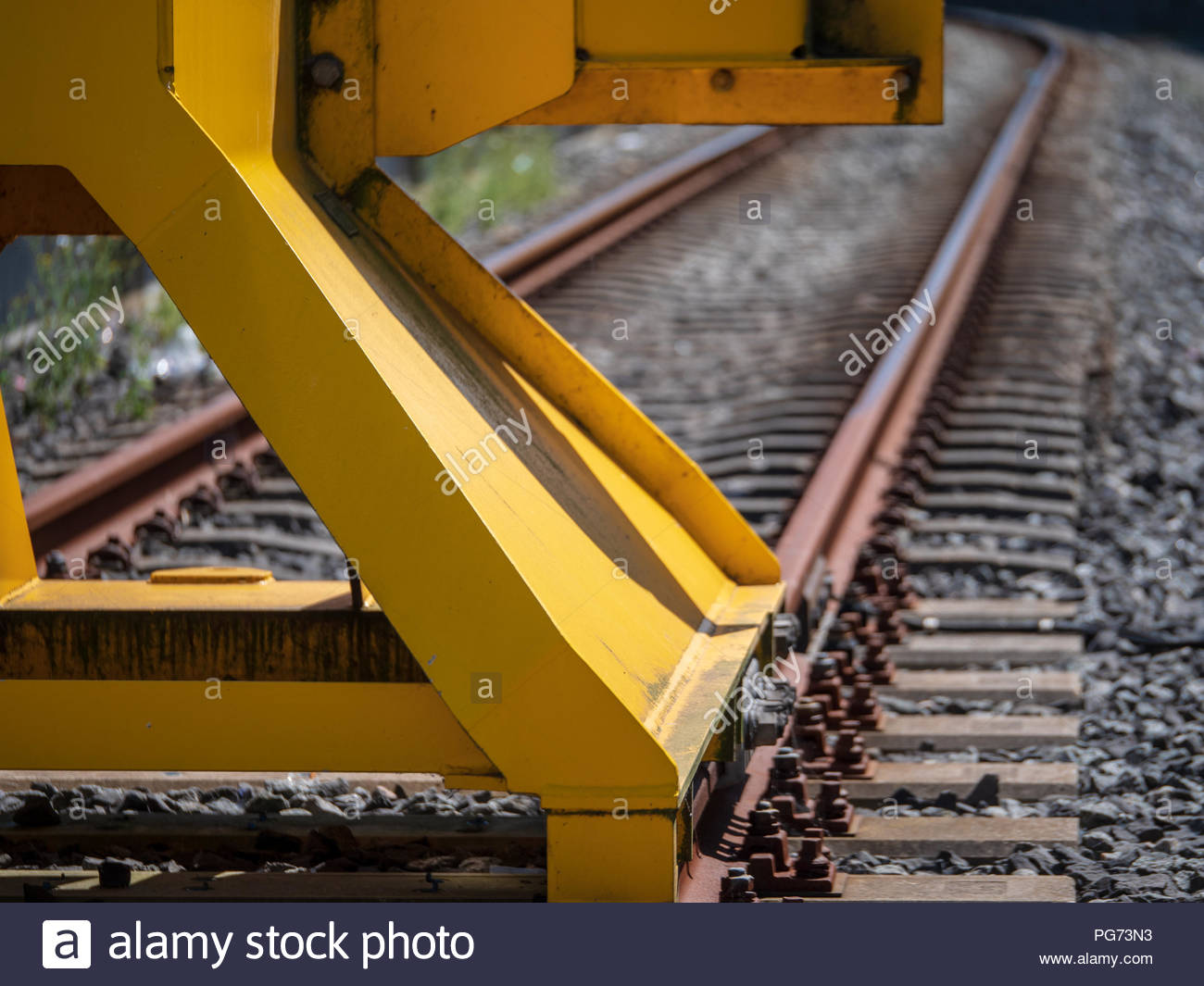 Dead End Train Track Stock Photos & Dead End Train Track Stock Images ...