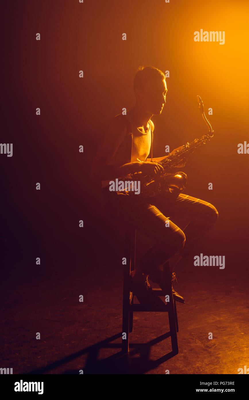 Saxophone player stool hi-res stock photography and images - Alamy