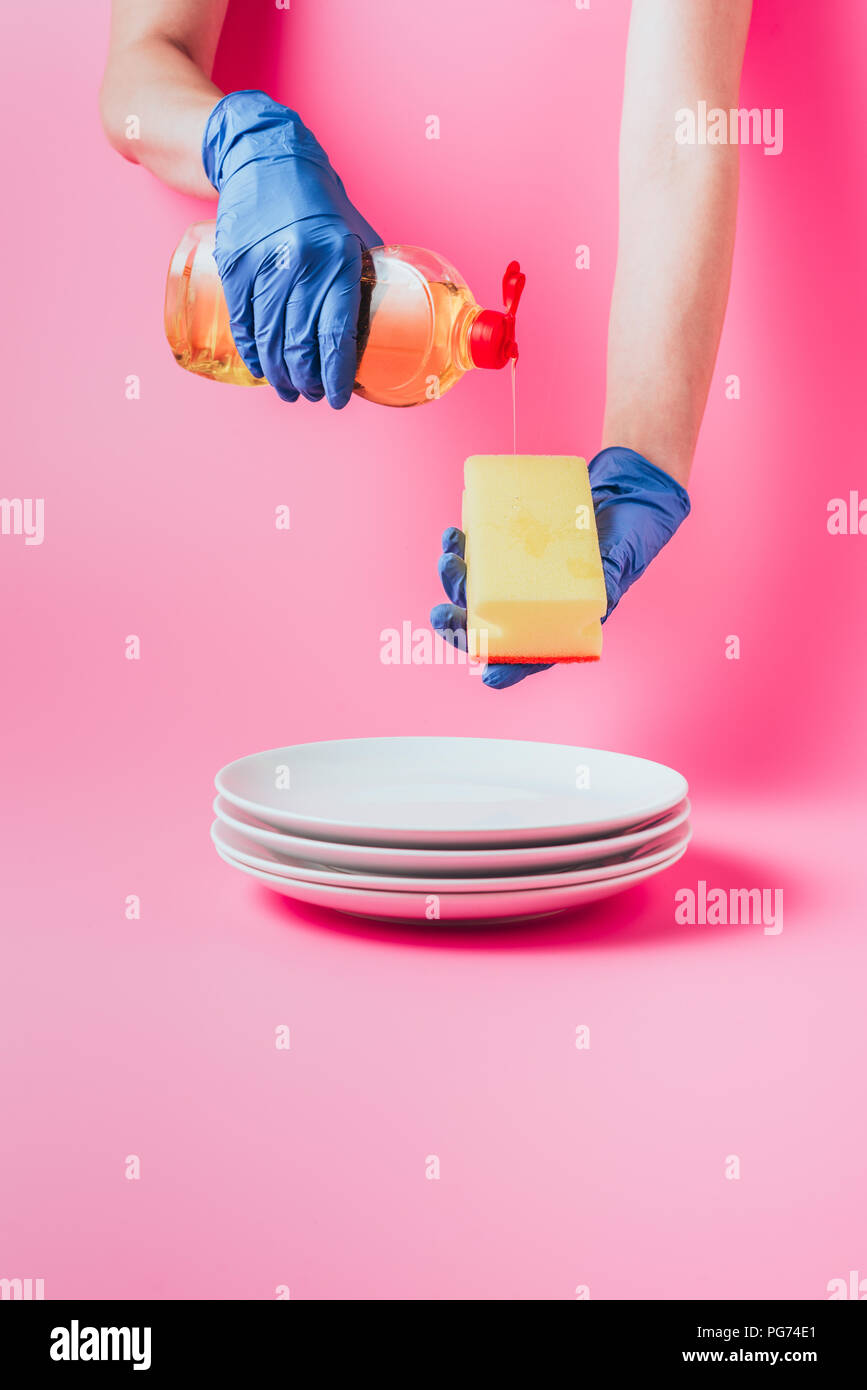 Dishwashing liquid clean plates hi-res stock photography and images - Alamy
