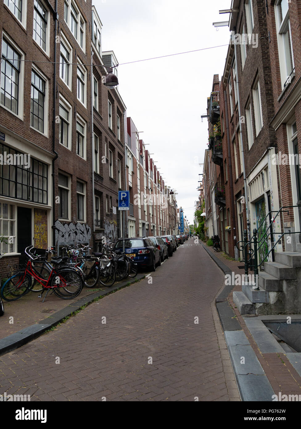 Typical netherlands buildings hi-res stock photography and images - Alamy