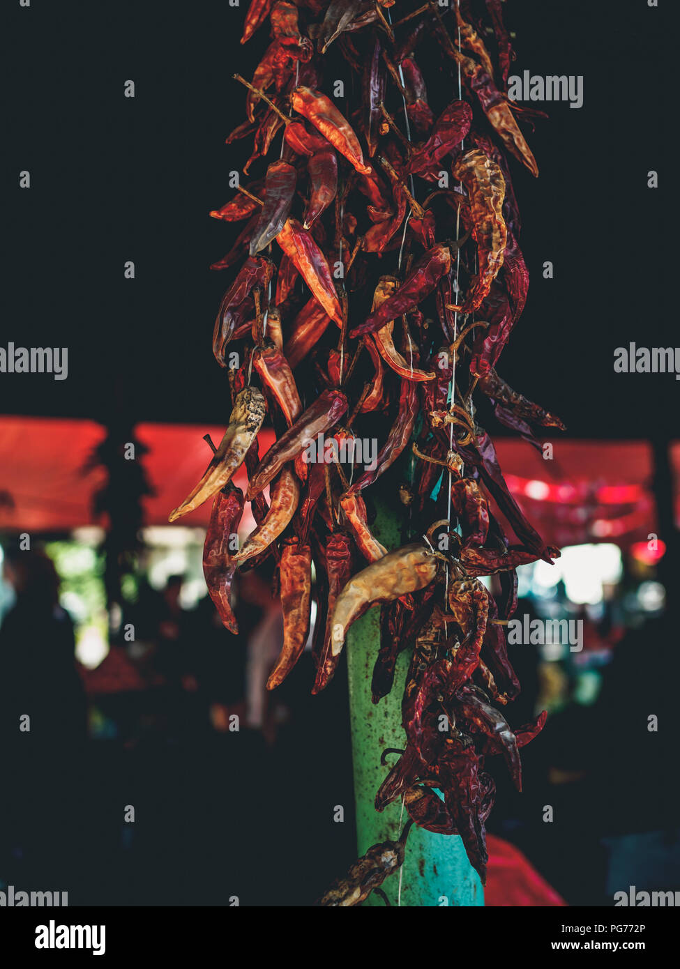 Hanging by threads hi-res stock photography and images - Alamy