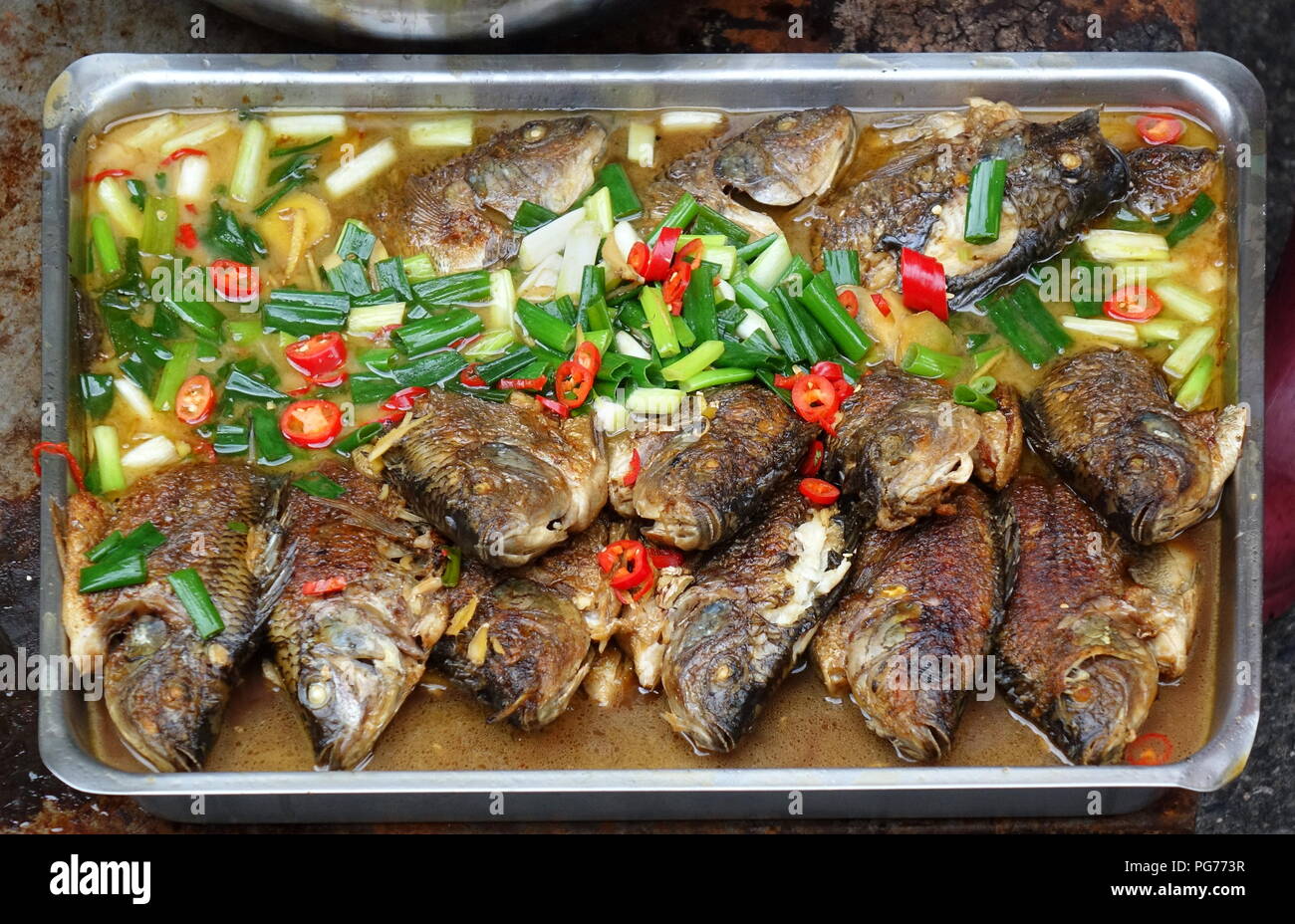 Chinese tilapia hi-res stock photography and images - Alamy
