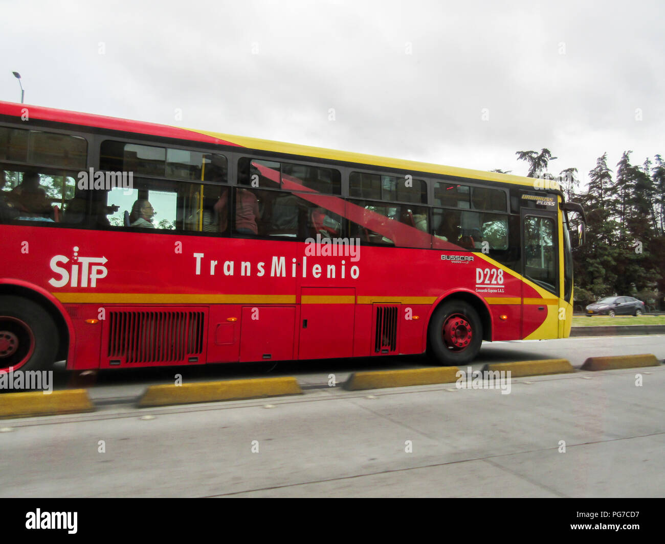 Transmilenio bogota colombia hi-res stock photography and images - Alamy