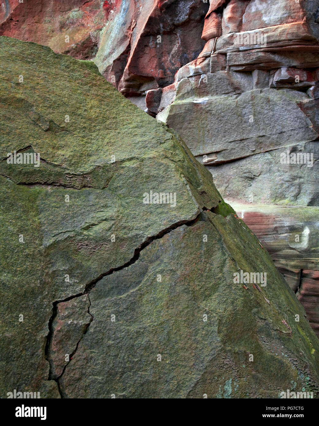 Details of patterns and colours in rock Stock Photo - Alamy