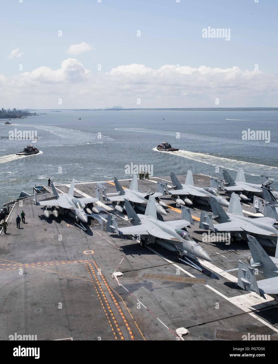 Uss tyler hi-res stock photography and images - Alamy