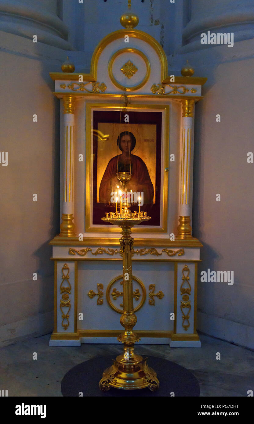 Saint Petersburg, Russia - January 5, 2018: Interior of Smolny ...