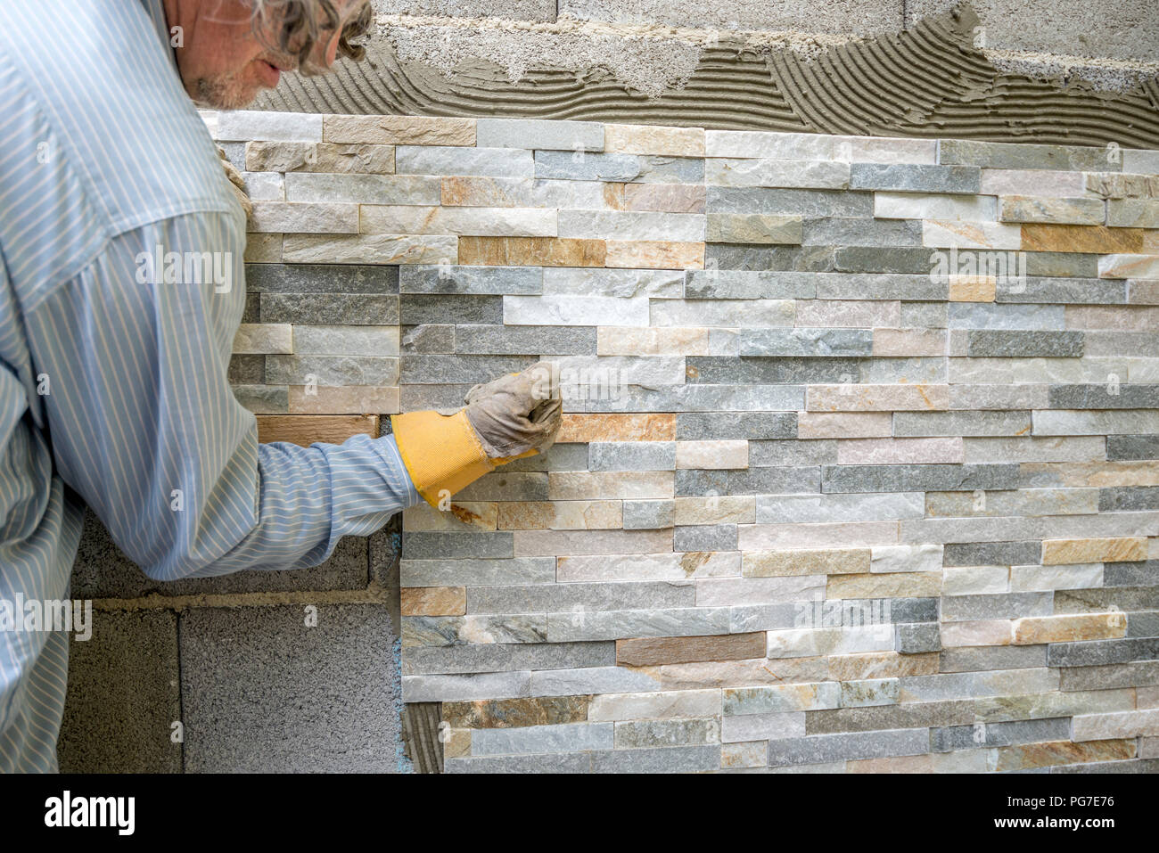 Fixating hi-res stock photography and images - Alamy