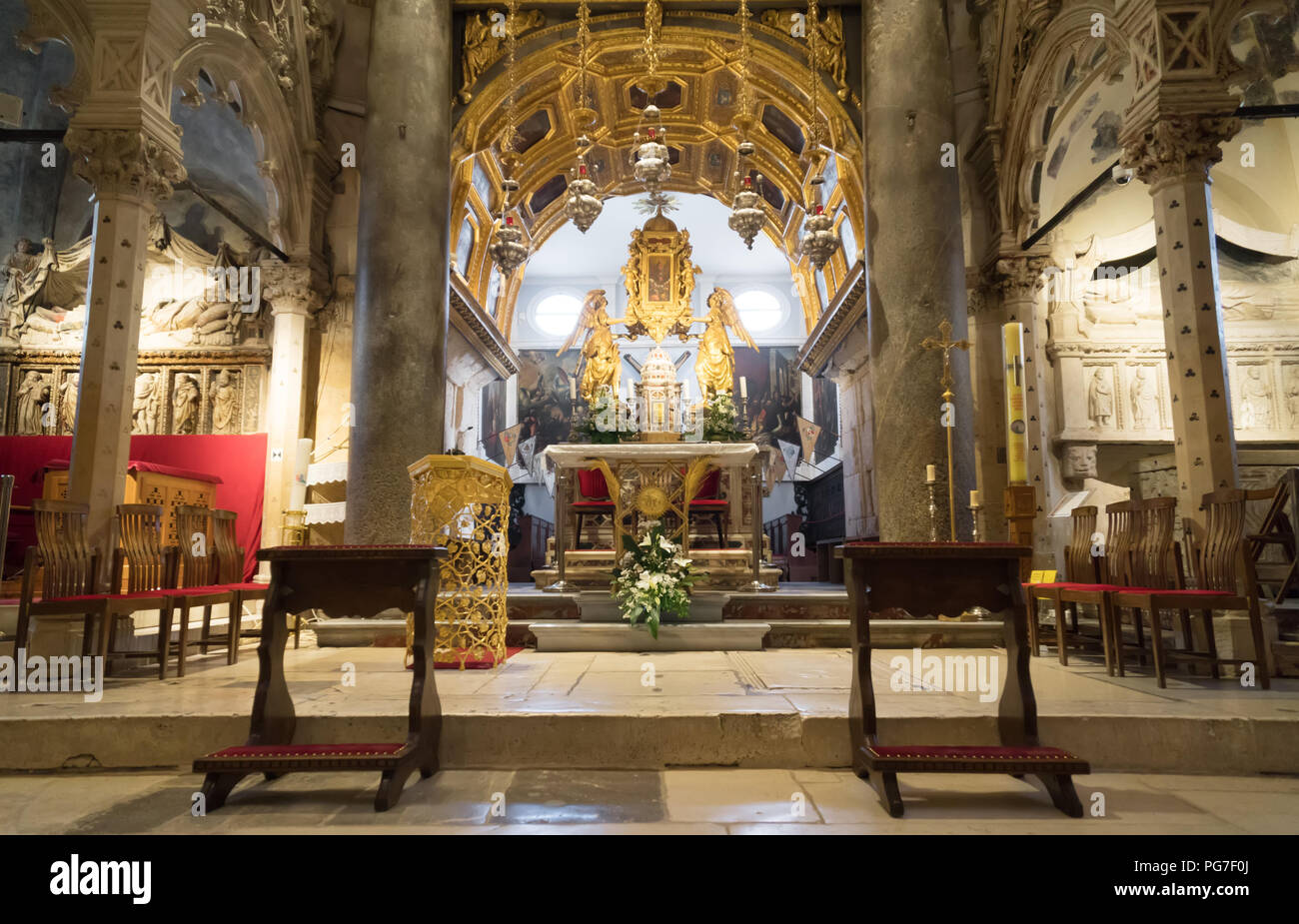 Split, Croatia, 19.06.2018 - Inside of Cathedral of Saint Domnius Stock ...