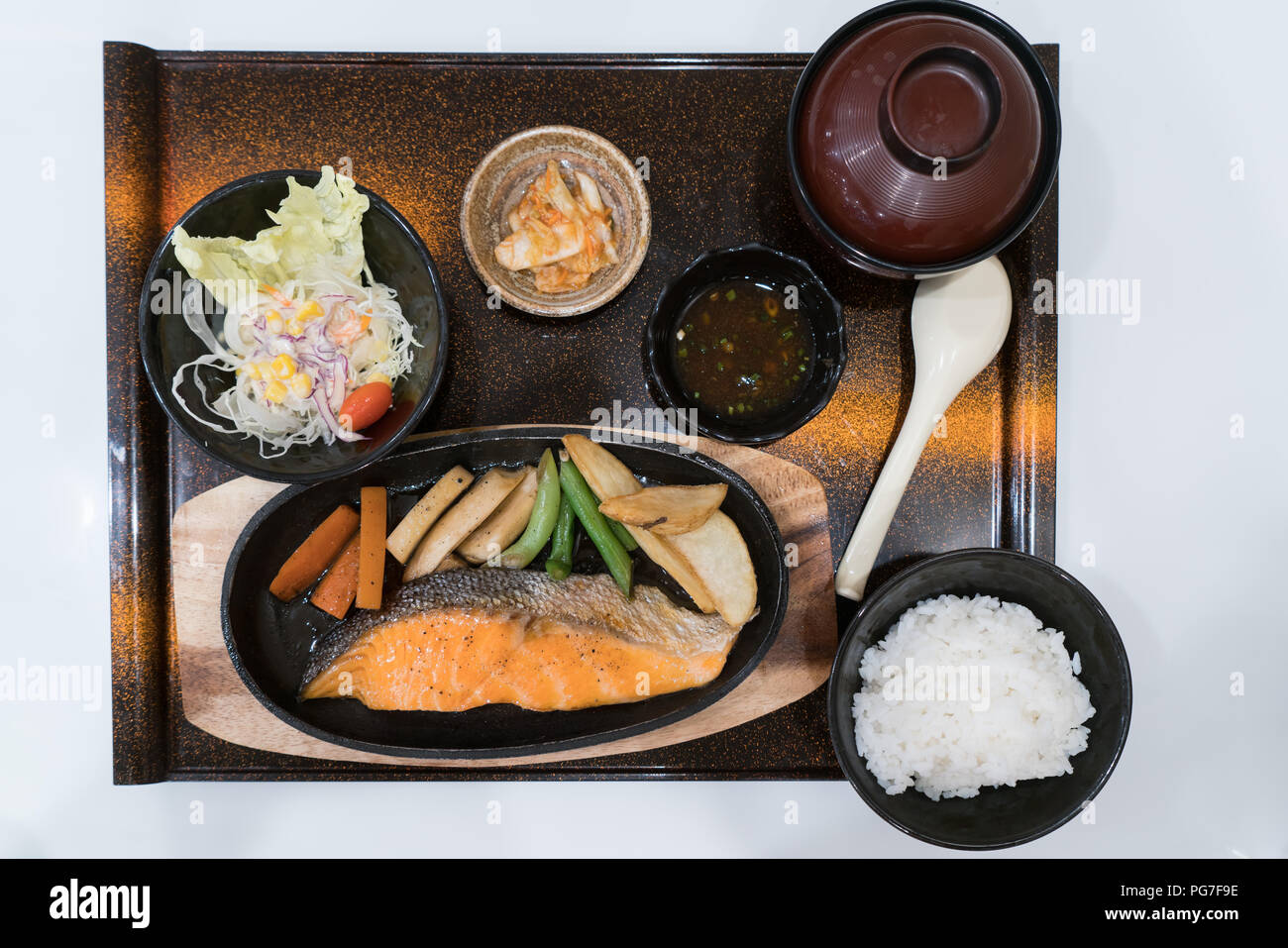 Japan fish grill hi-res stock photography and images - Alamy