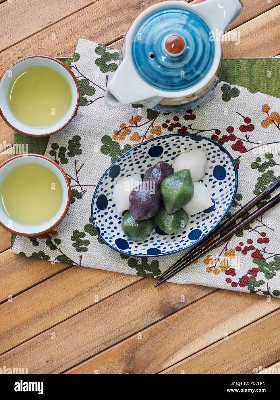 Korean food Songpyeon, half-moon-shaped rice cake Stock Photo - Alamy