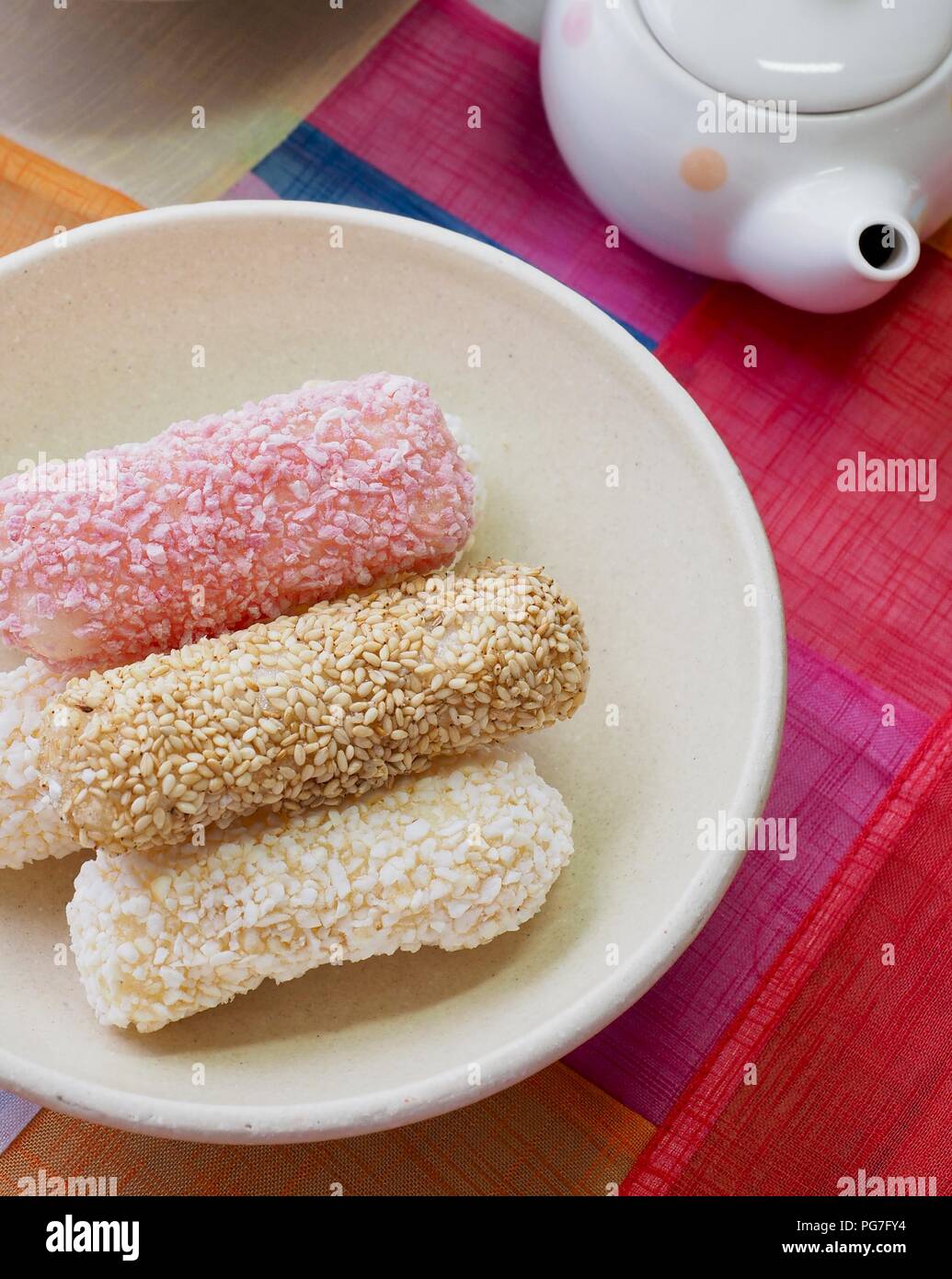 Korean traditional cookie yugwa, Hangwa Stock Photo - Alamy