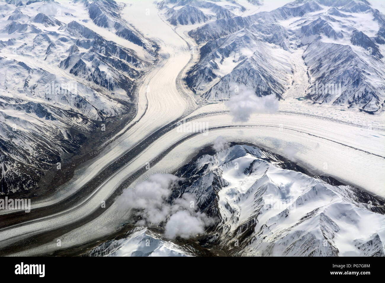 Kluane national park and reserve hi-res stock photography and images ...