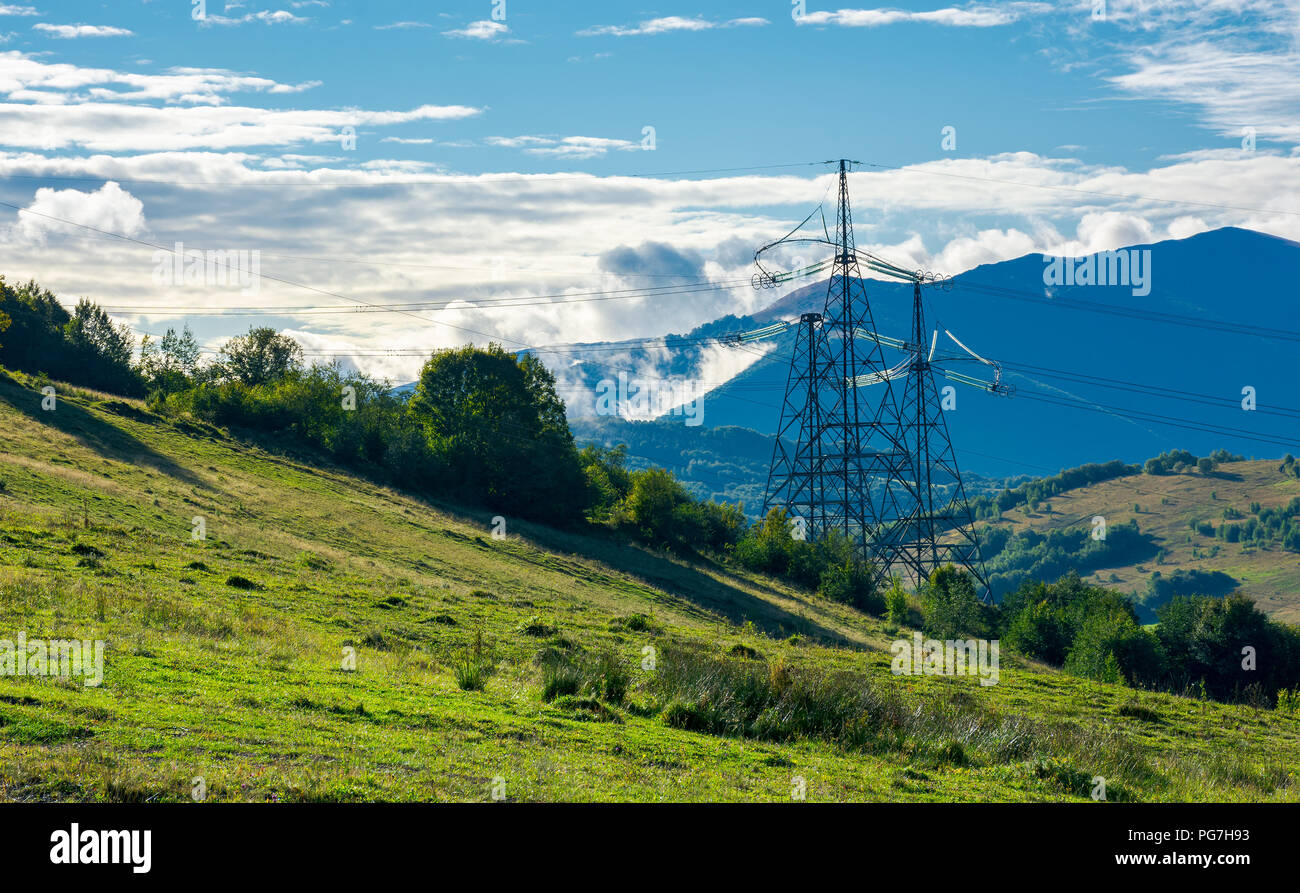 Power line tower hi-res stock photography and images - Alamy