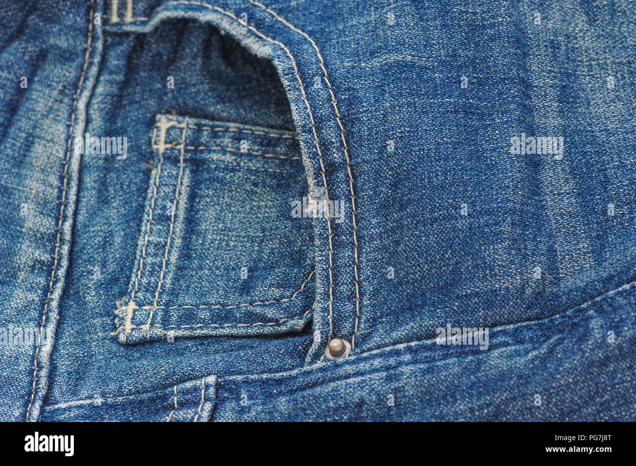 Rivets close up hi-res stock photography and images - Alamy