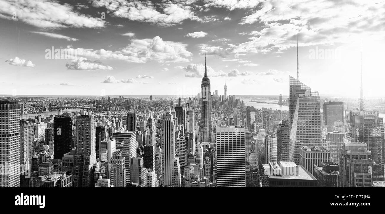 Bronx view from manhattan hi-res stock photography and images - Alamy