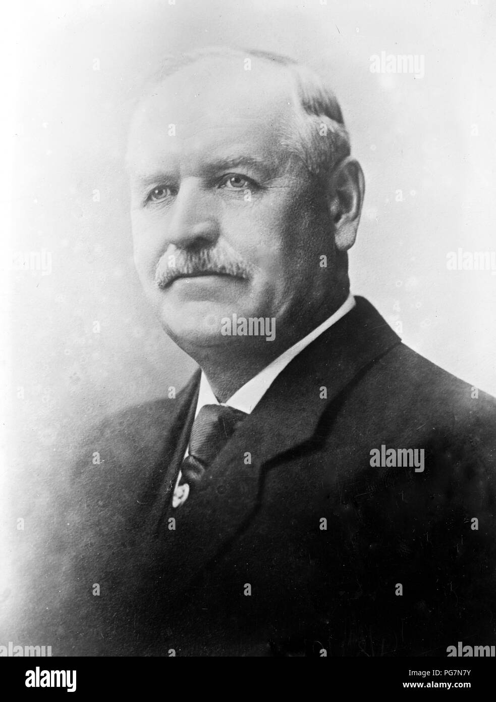 John dern hi-res stock photography and images - Alamy