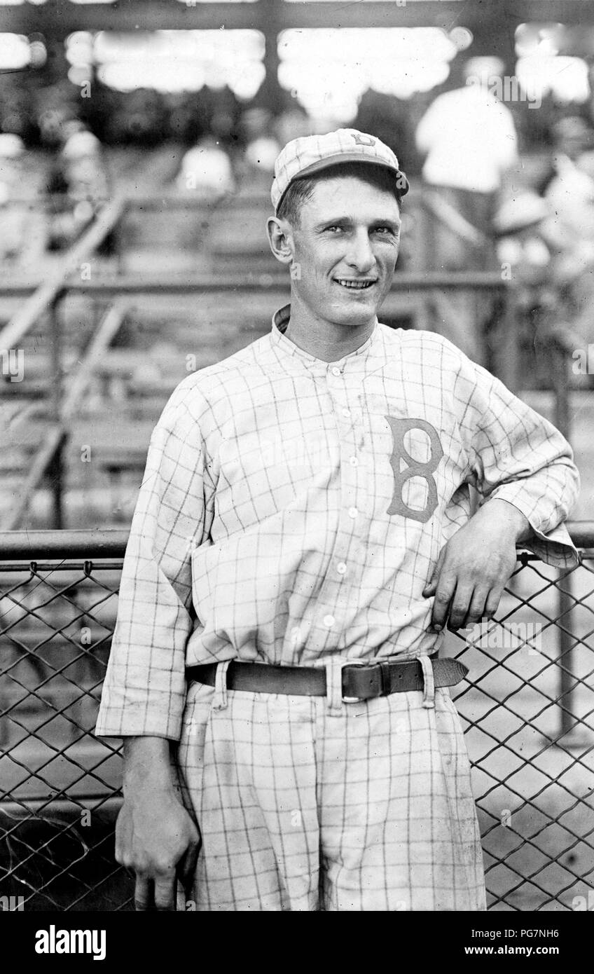1900's baseball uniform hi-res stock photography and images - Alamy