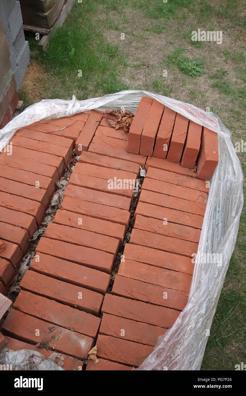 Exterior of new build country style house hi-res stock photography and ...