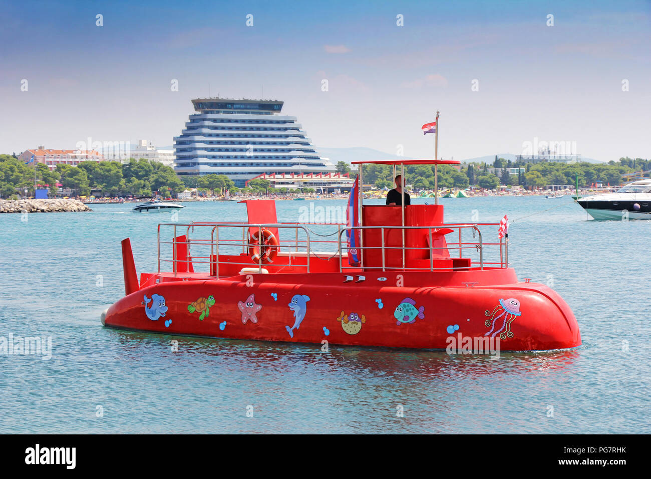 Semi submarine hi-res stock photography and images - Alamy