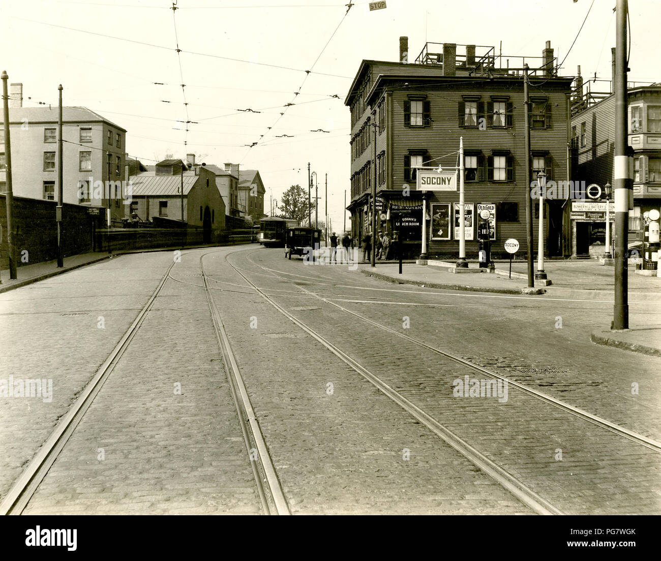 Street View of Chelsea Street Heading South 1927 Stock Photo - Alamy