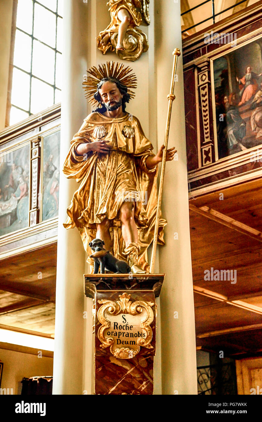 The magnificent decor inside the church of Andrew the Apostle (Heiliger Andreas) in Kitzbuhl ...