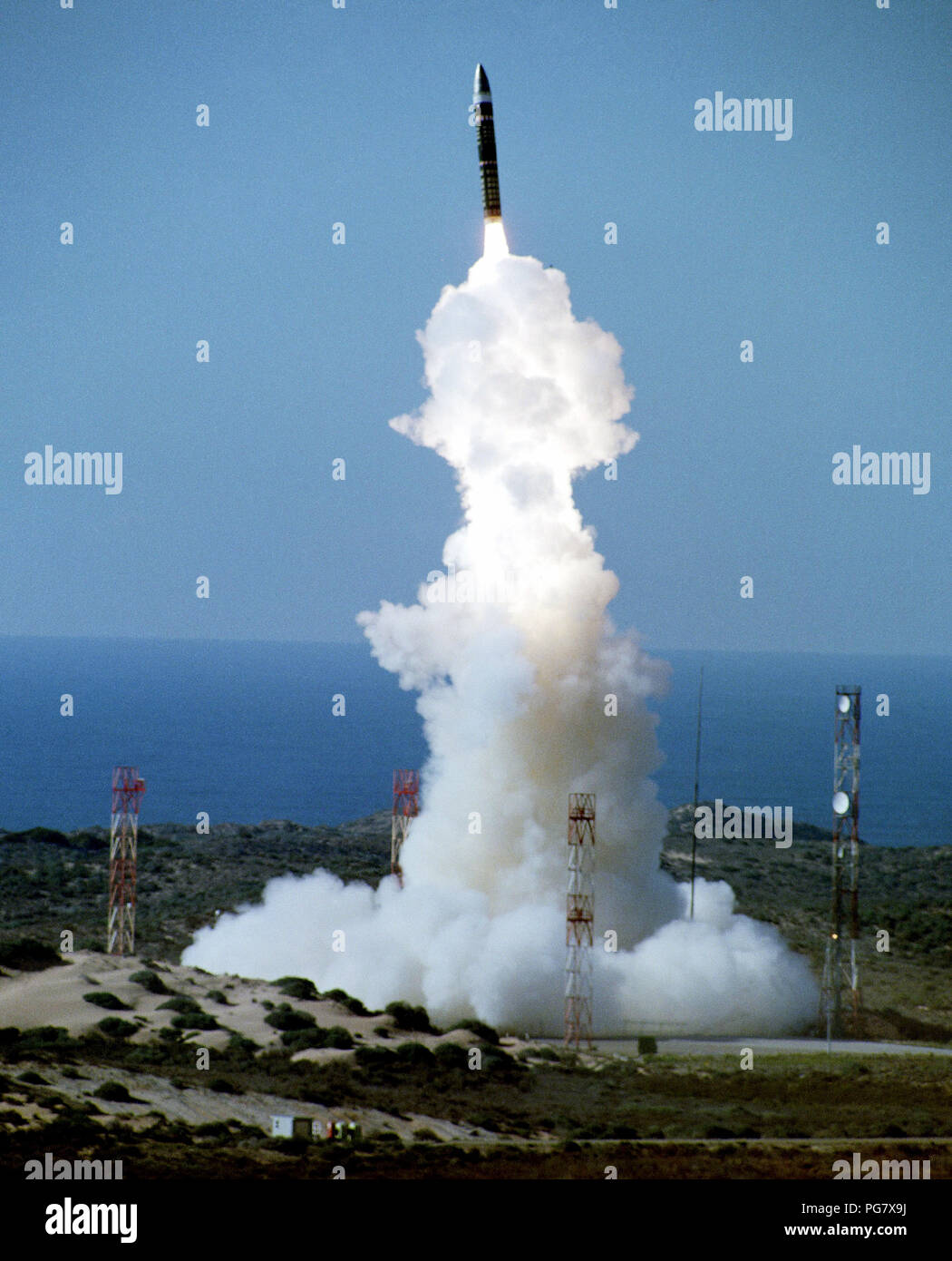 Test launch hi-res stock photography and images - Alamy