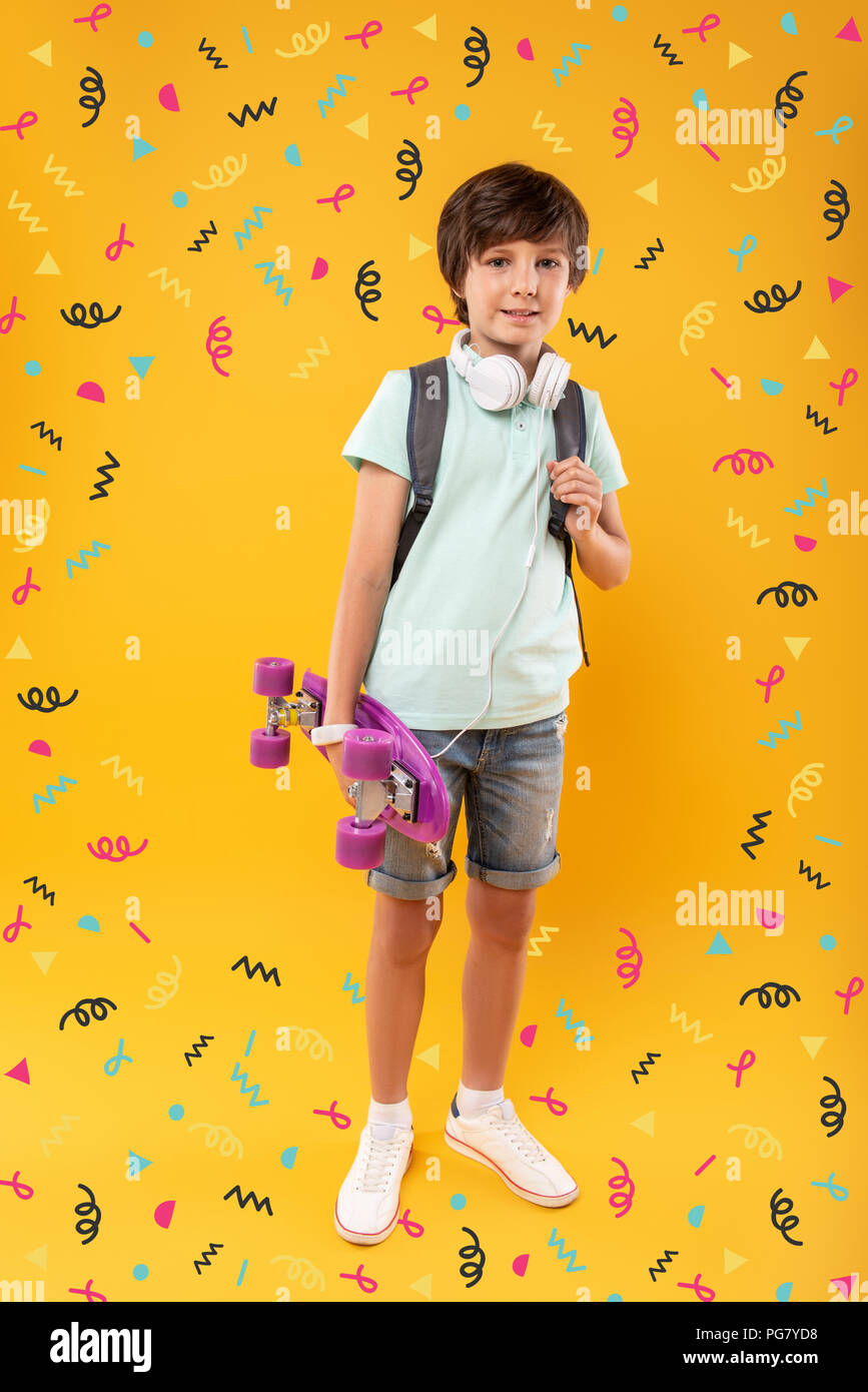 Boy skating hi-res stock photography and images - Alamy