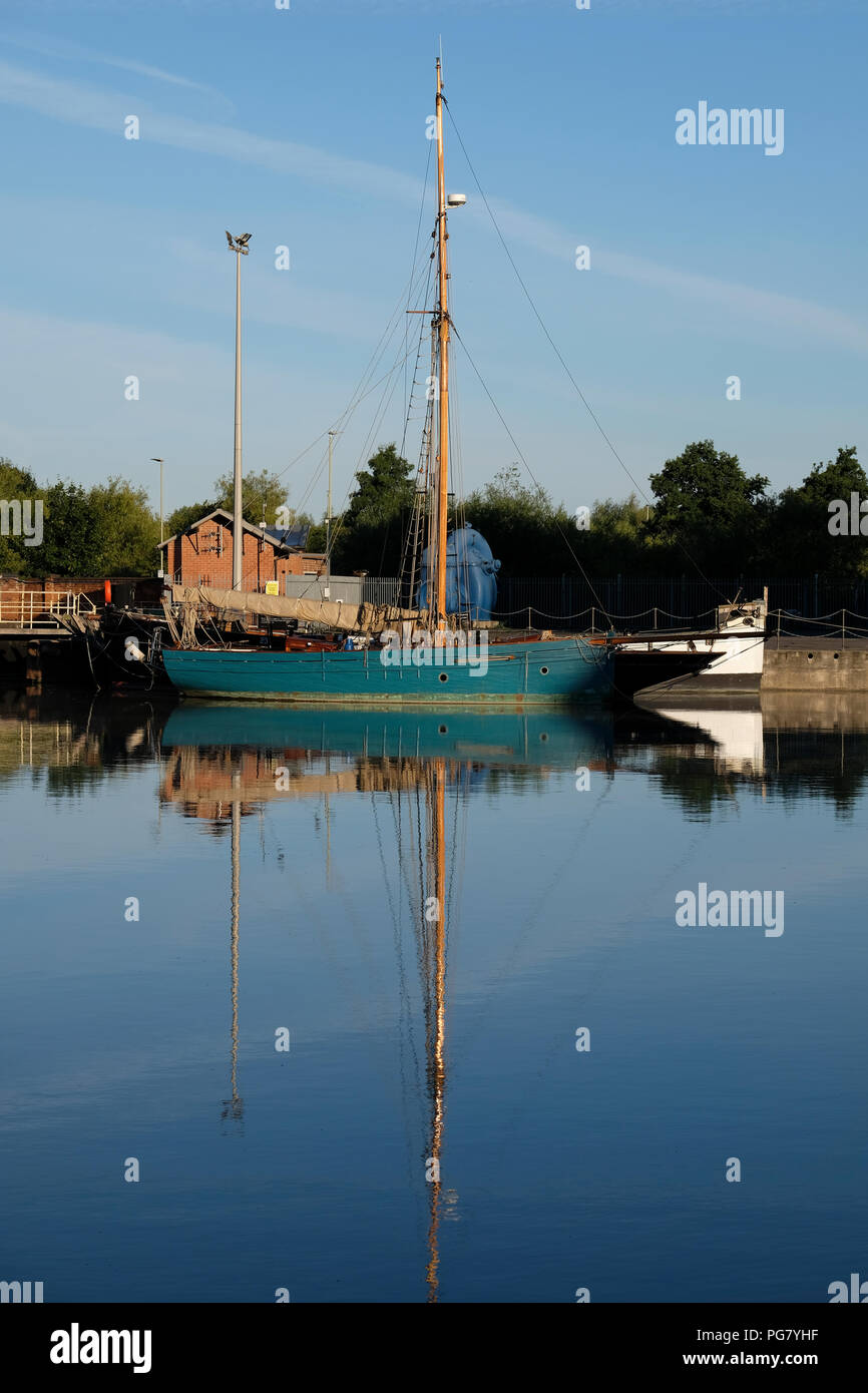 Bristol channel pilot cutter hi-res stock photography and images - Alamy