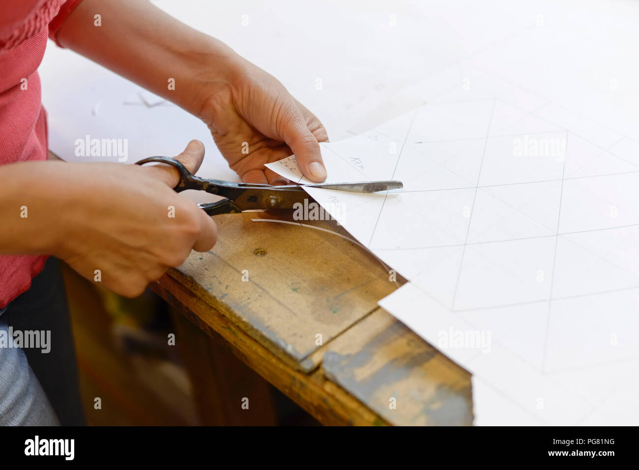 Cutting tables hi-res stock photography and images - Alamy