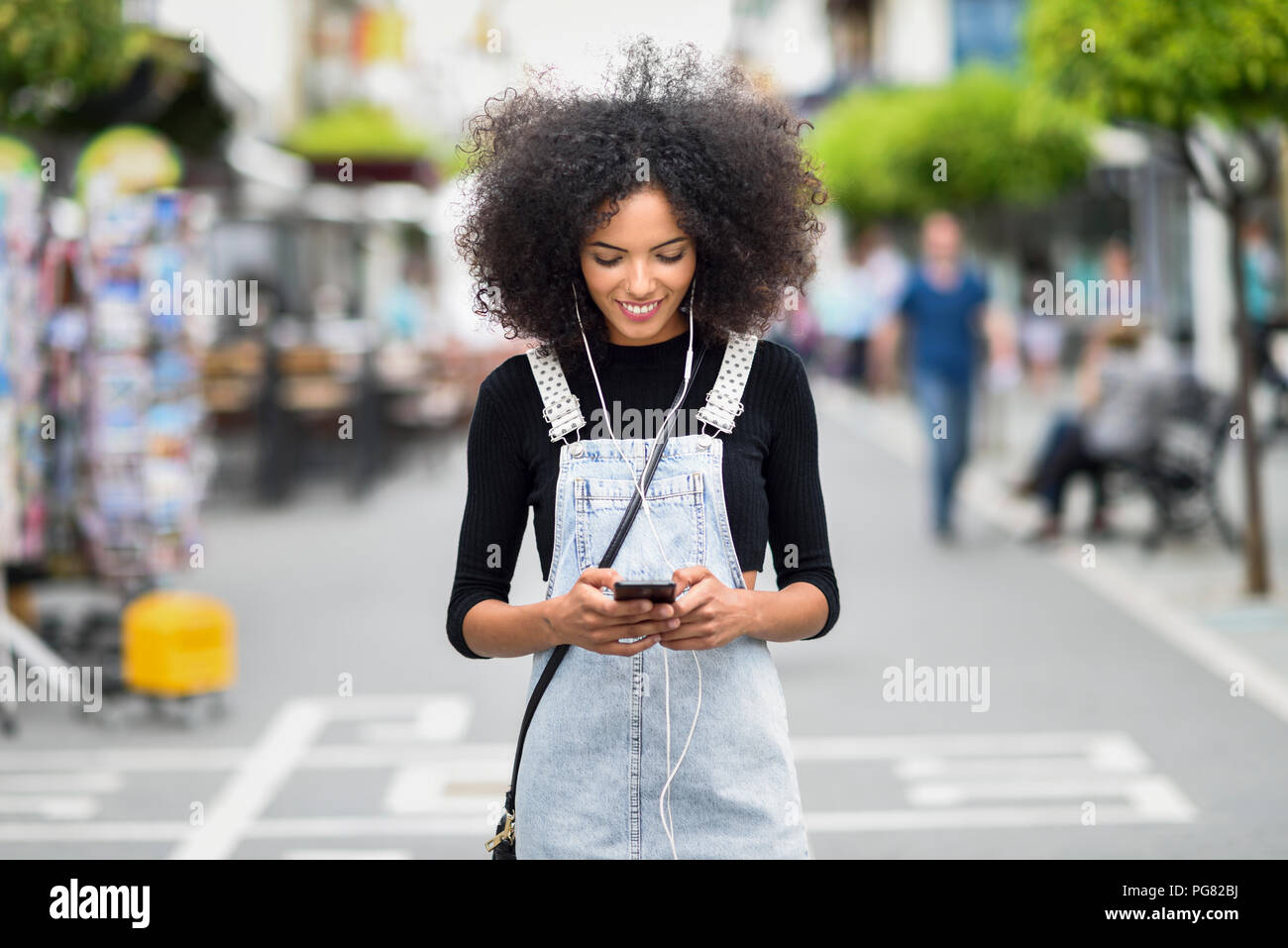 Ear phone connections hi-res stock photography and images - Alamy