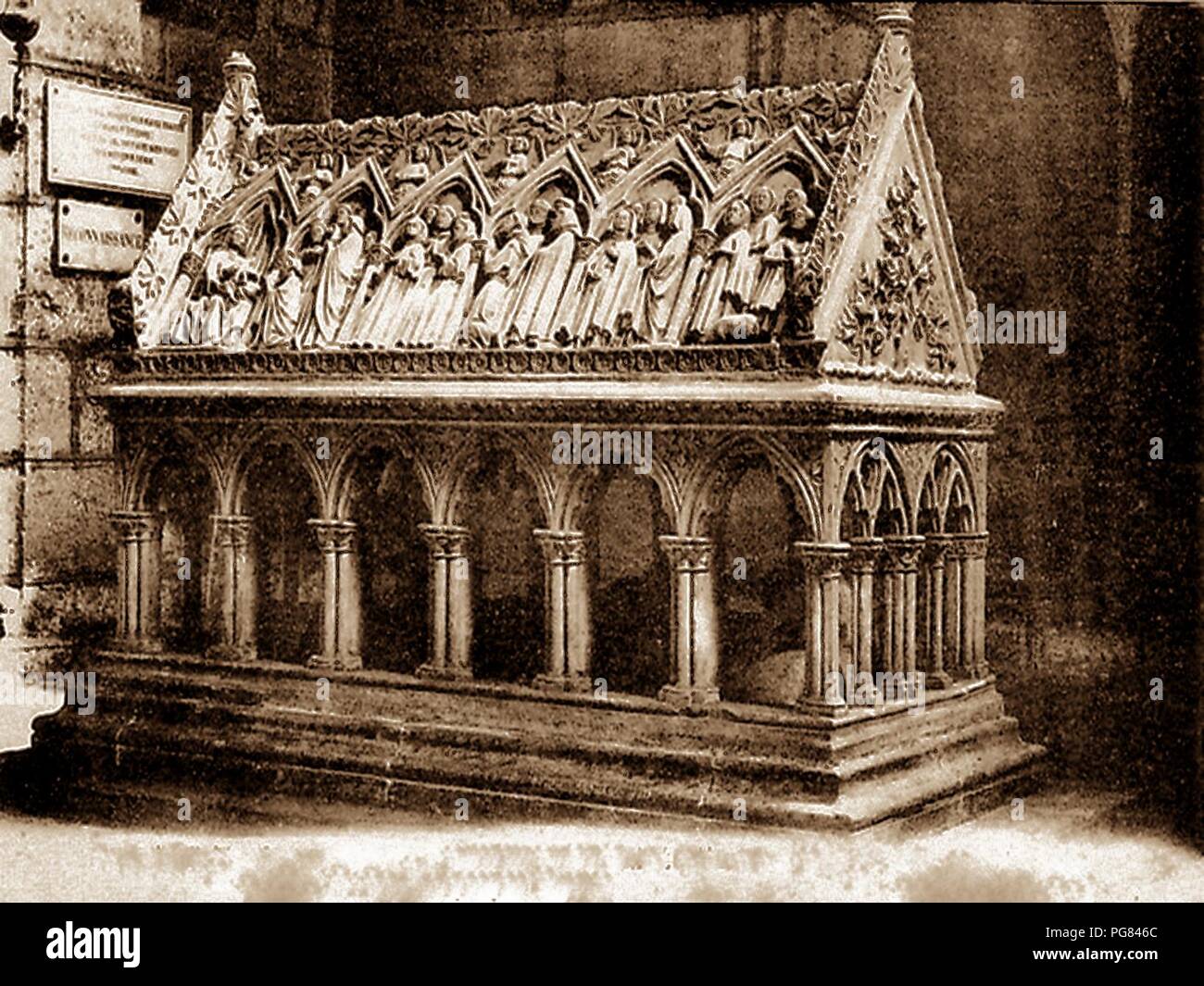 Aubazine hi-res stock photography and images - Alamy