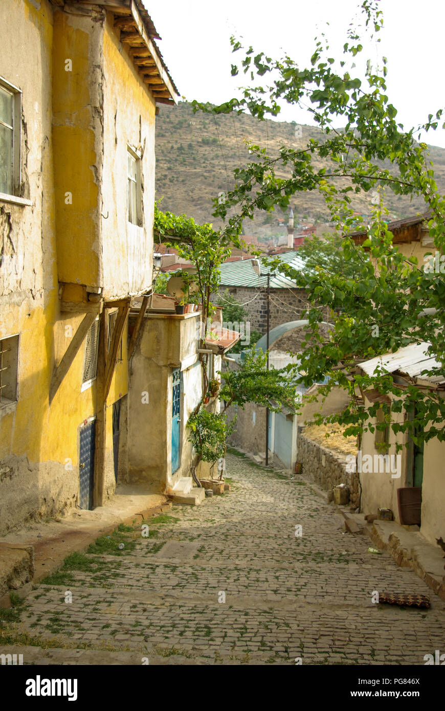 Traditional Turkish housese in the city Stock Photo - Alamy